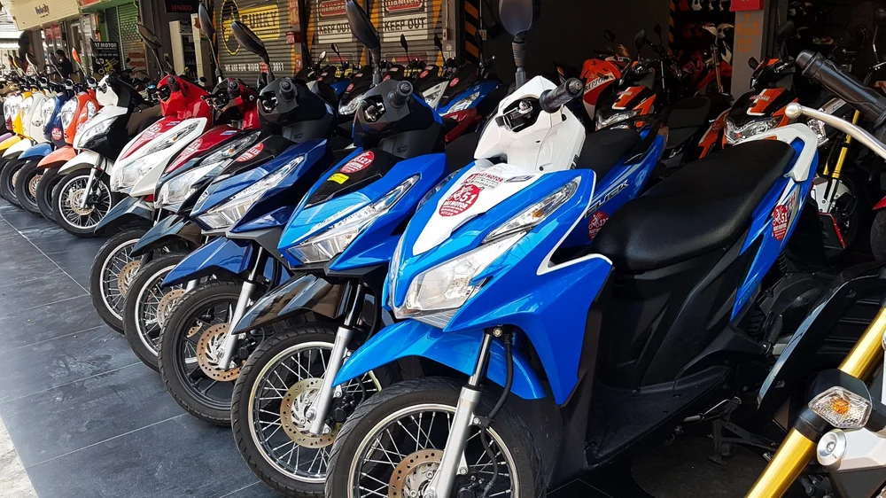 Day Trip From Bangkok to Koh Larn, Pattaya’s Little Paradise