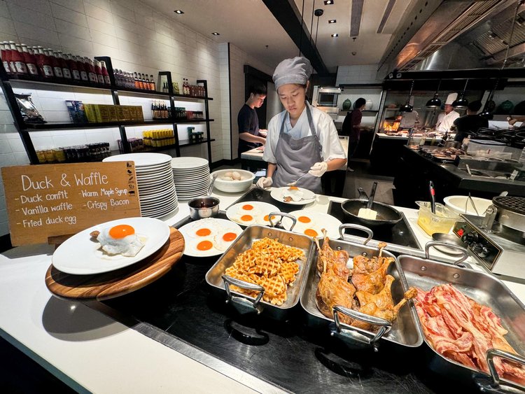 Goji Kitchen & Bar - Dining at the Best International Buffet in Bangkok