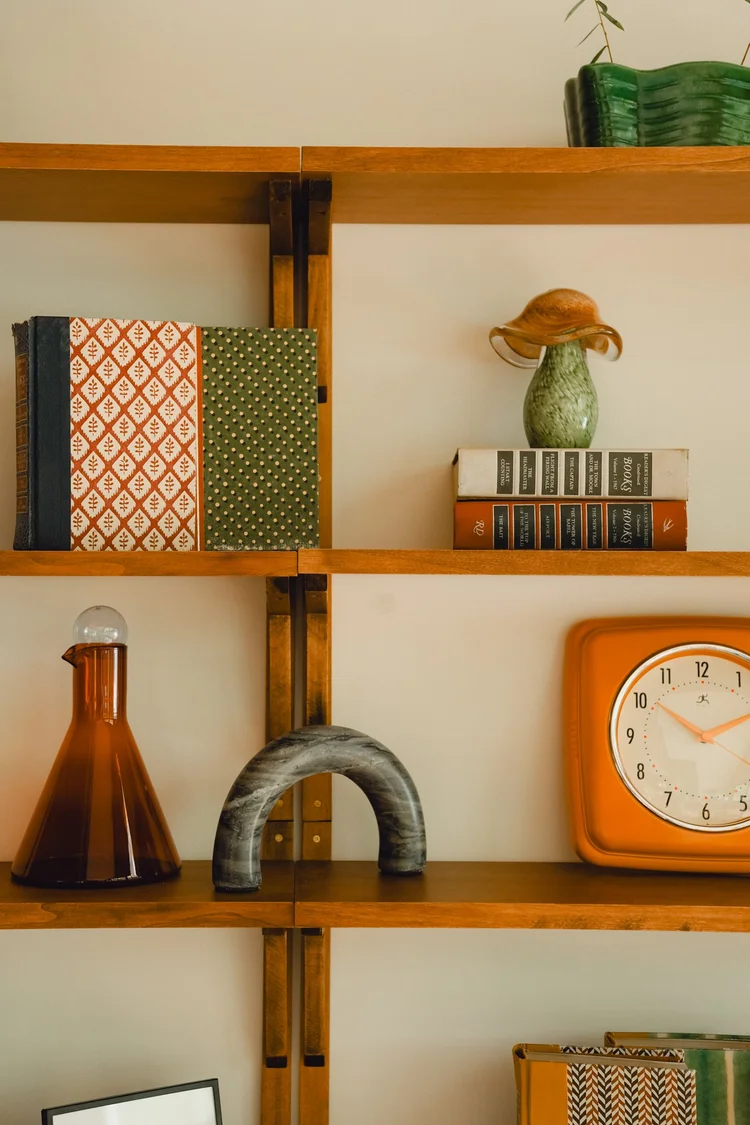 How we like to Style and Decorate with Books — Renovation Husbands