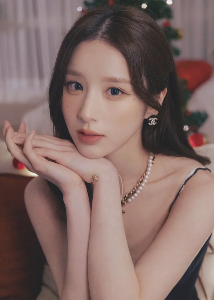 Kitchener Essences — THE MUSE