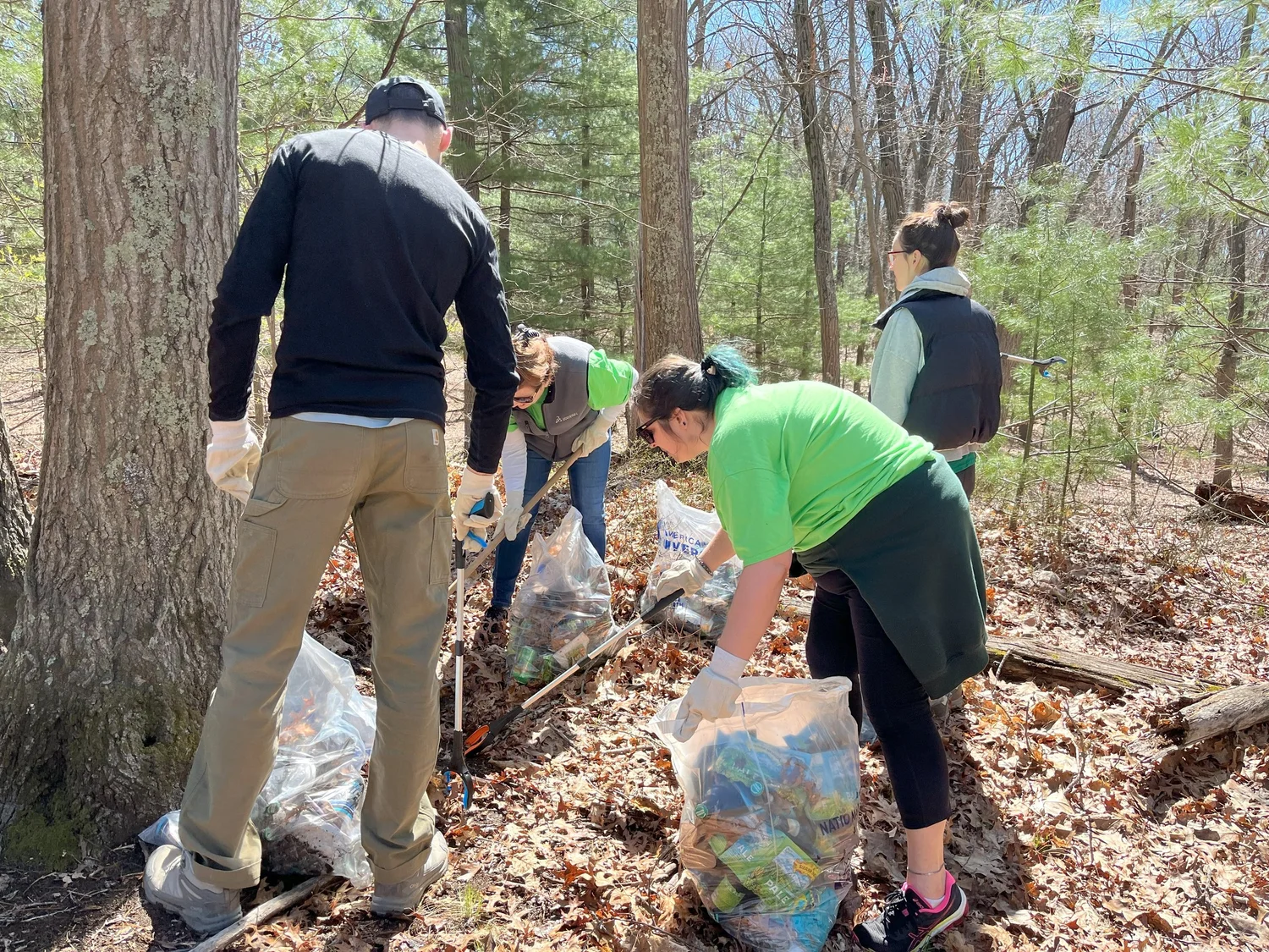 27th Annual Charles River Earth Day Cleanup — Charles River Watershed ...