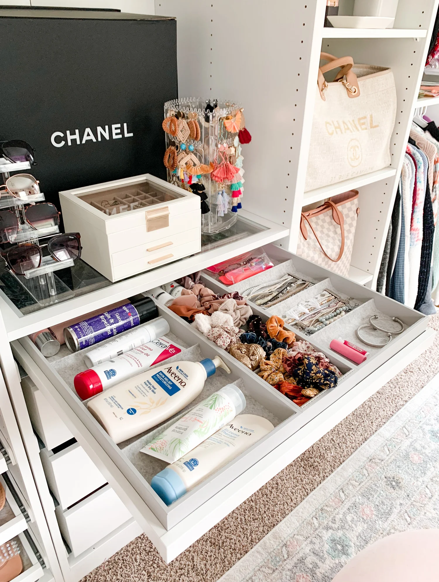 Everything I Used To Make A Walk In Closet Office (Cloffice) — serenaajoyce