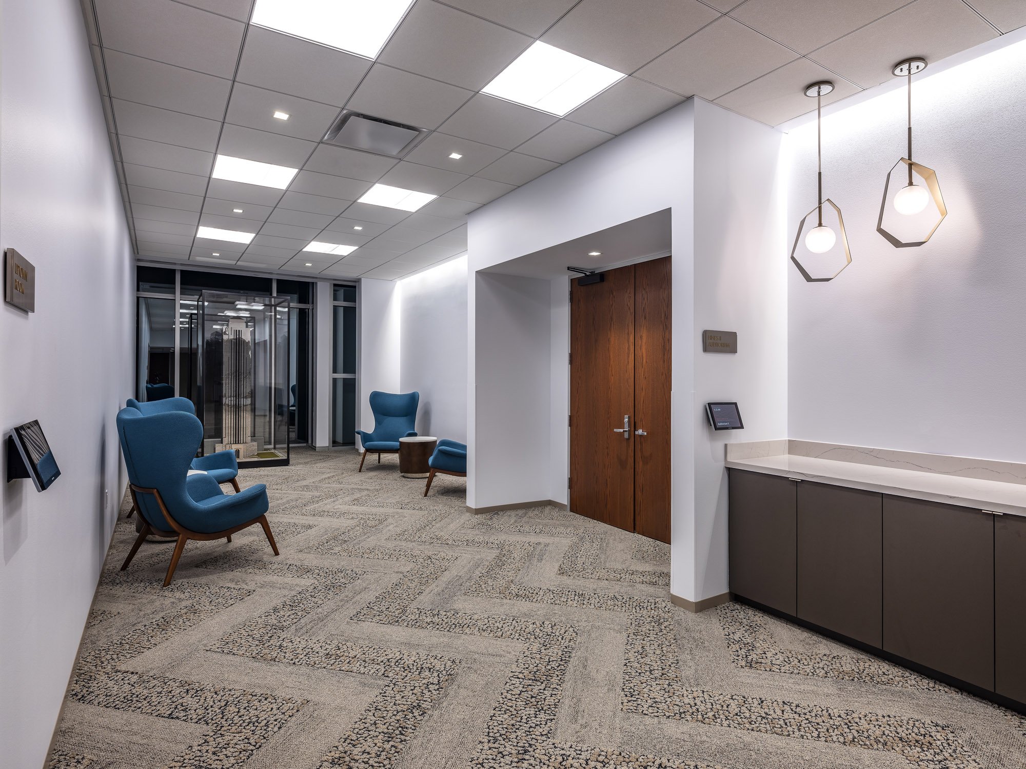 Williams Tower Conference Centre — Miller LaPoint