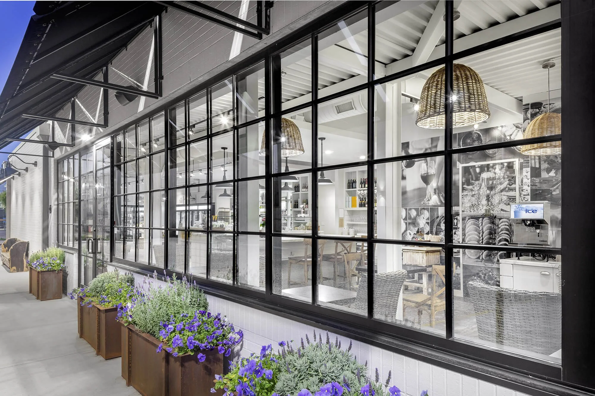 Tres Market — Miller LaPoint