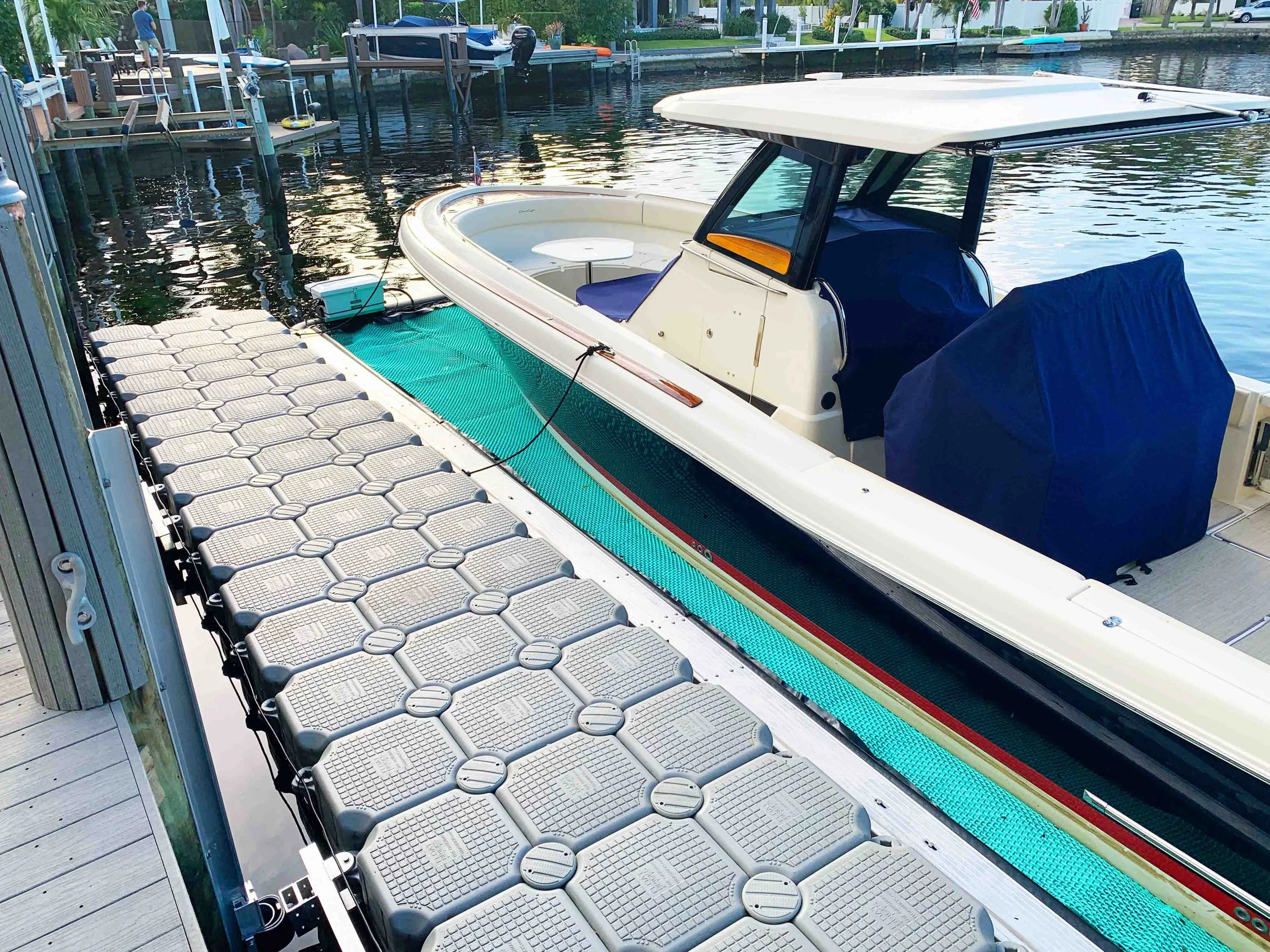 Solstice Docking Solutions