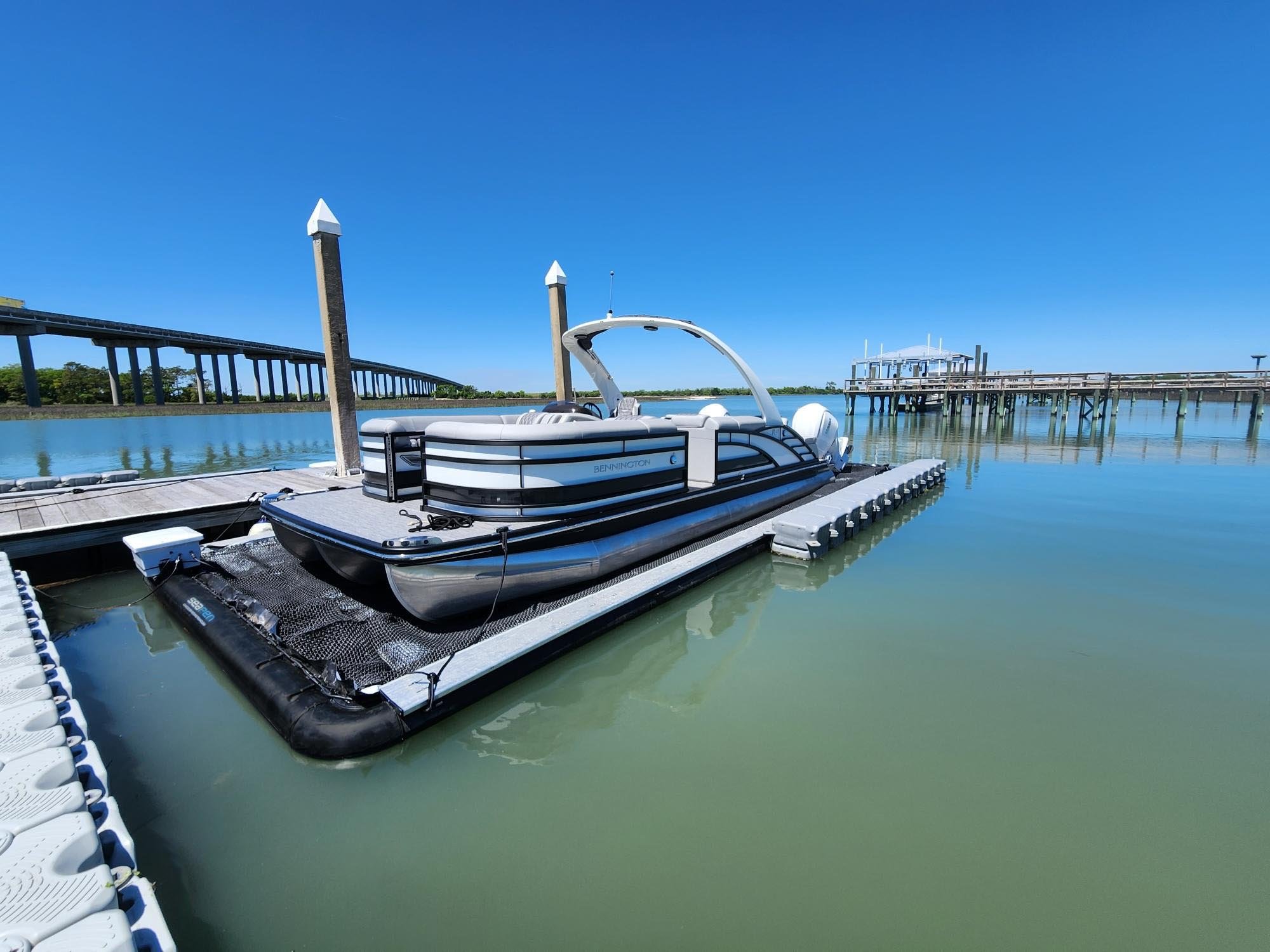 Measuring Guide | Find Your Fit Today — Solstice Docking Solutions