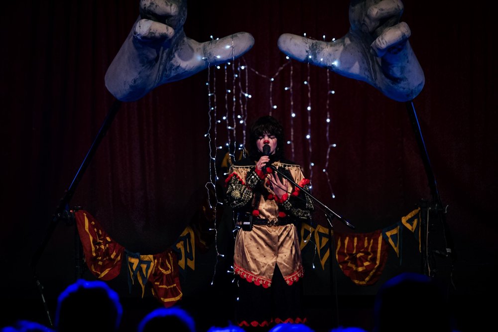Madilyn Mei Brings Their One Man Circus To Chicago — Social Casualty