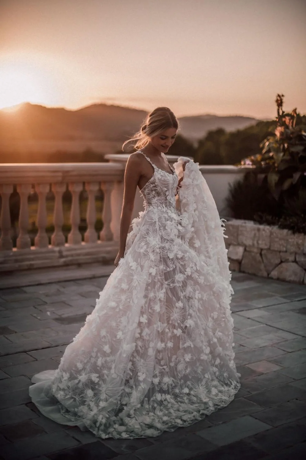 How much is a galia lahav wedding dress 60 photos - Astyledwedding.com