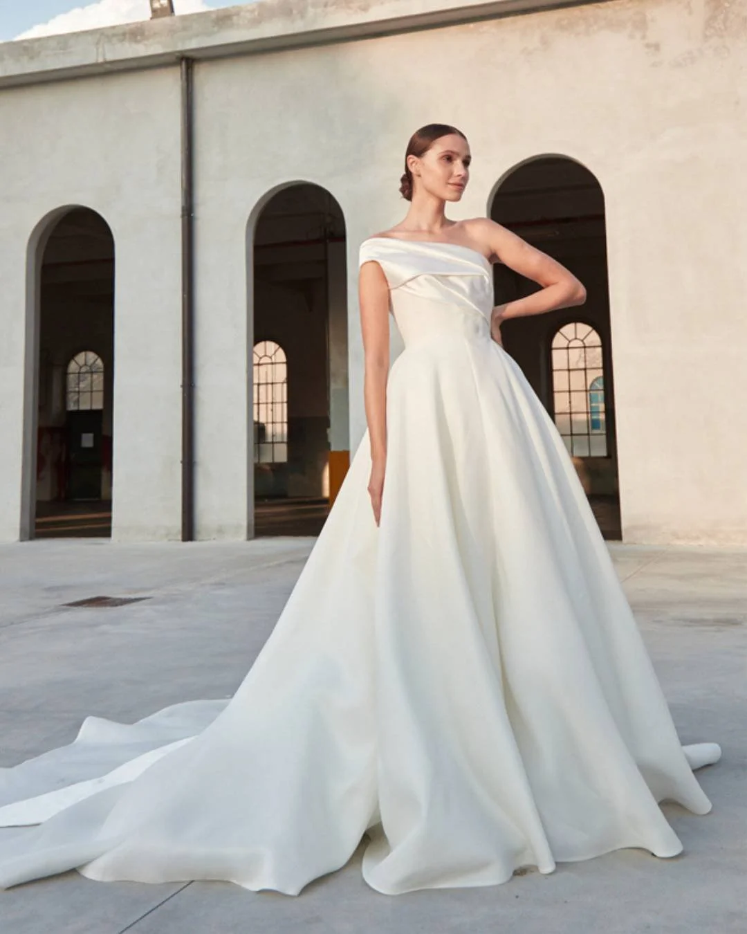 Helen Rodrigues Bridal | Designer Wedding Dresses Australia