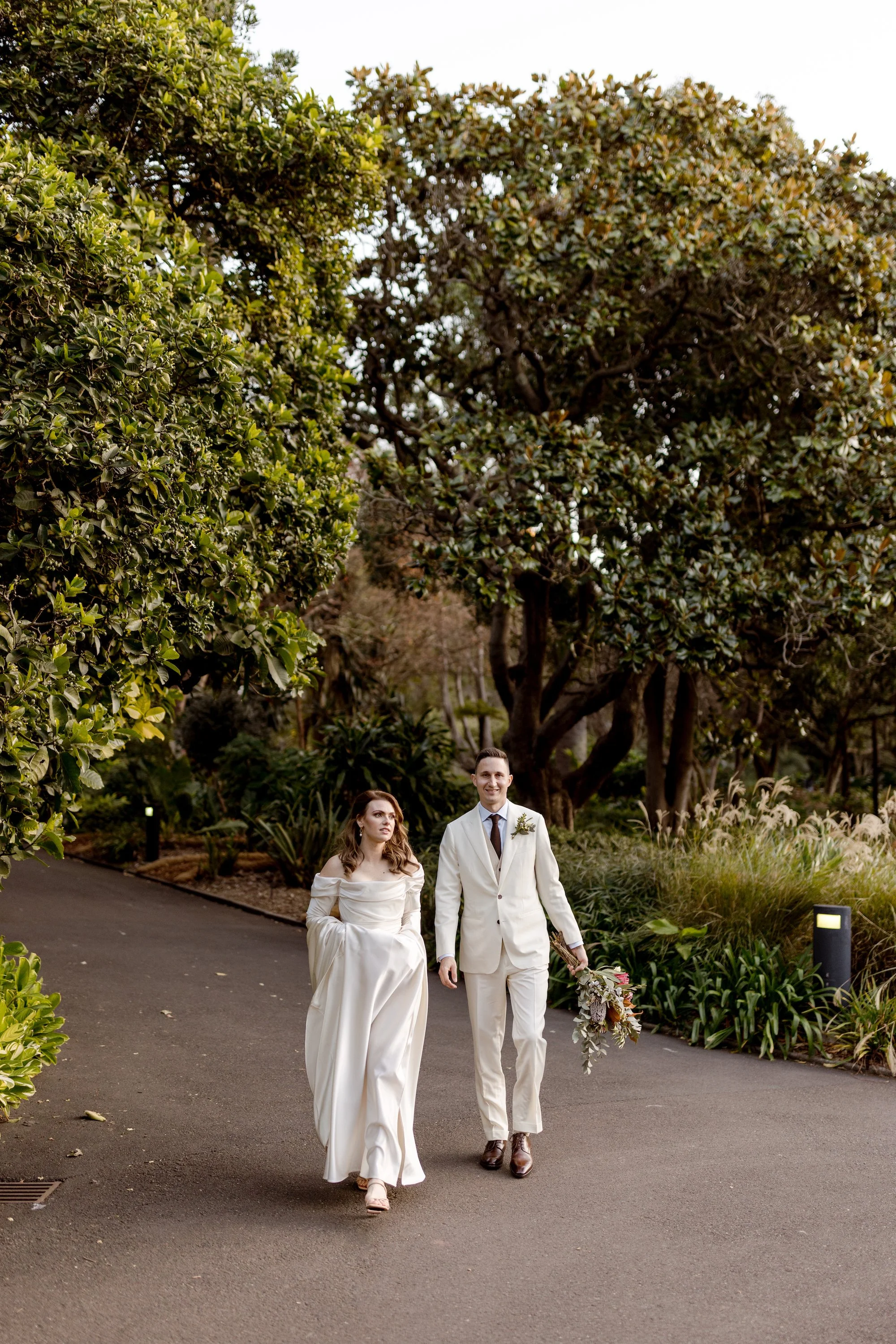 stunning Bethany | A Halfpenny London bride — Halfpenny London Wedding ...