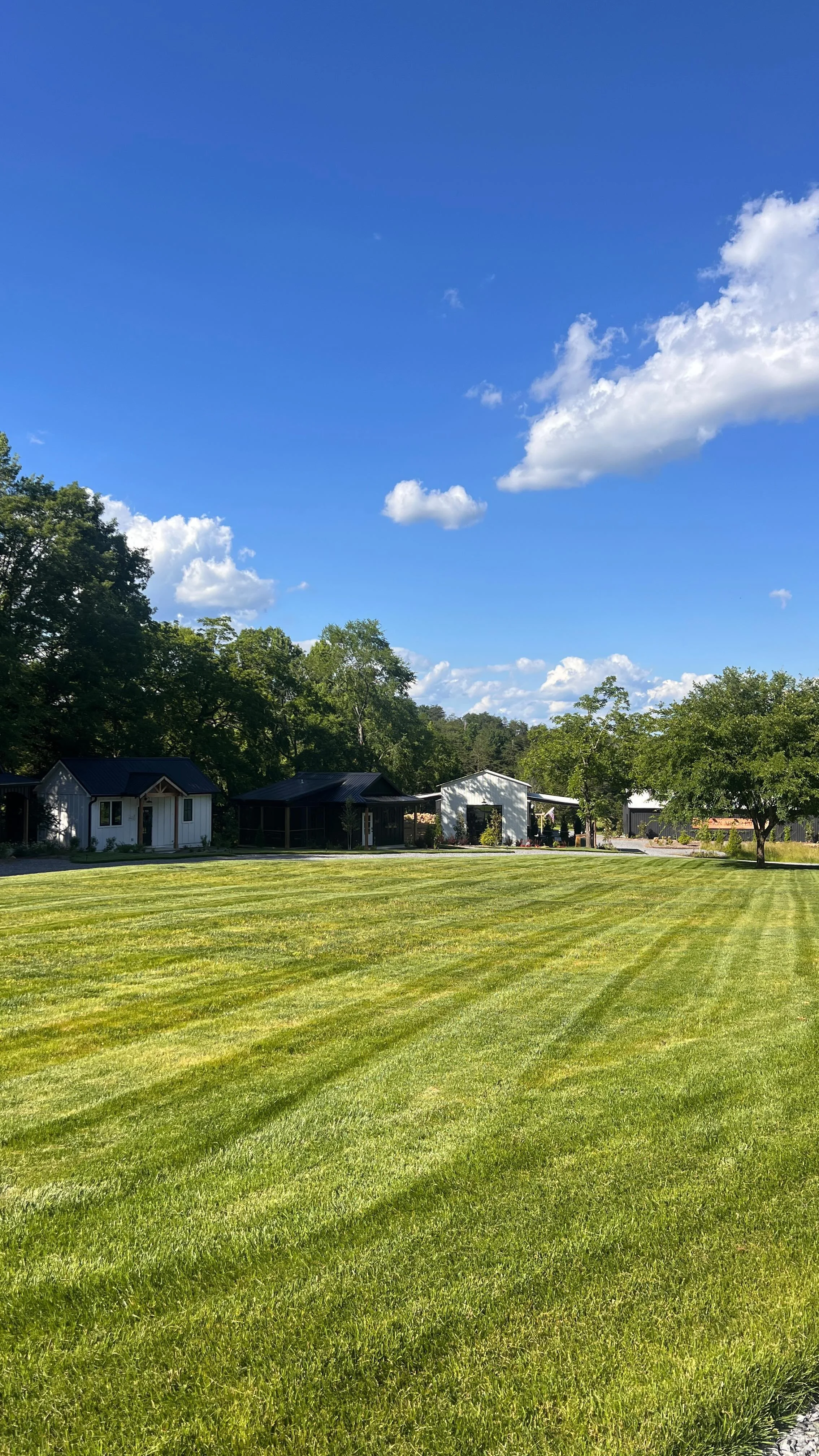 Anson Arbor Farm | Vacation Cottage Rentals Sevierville, TN