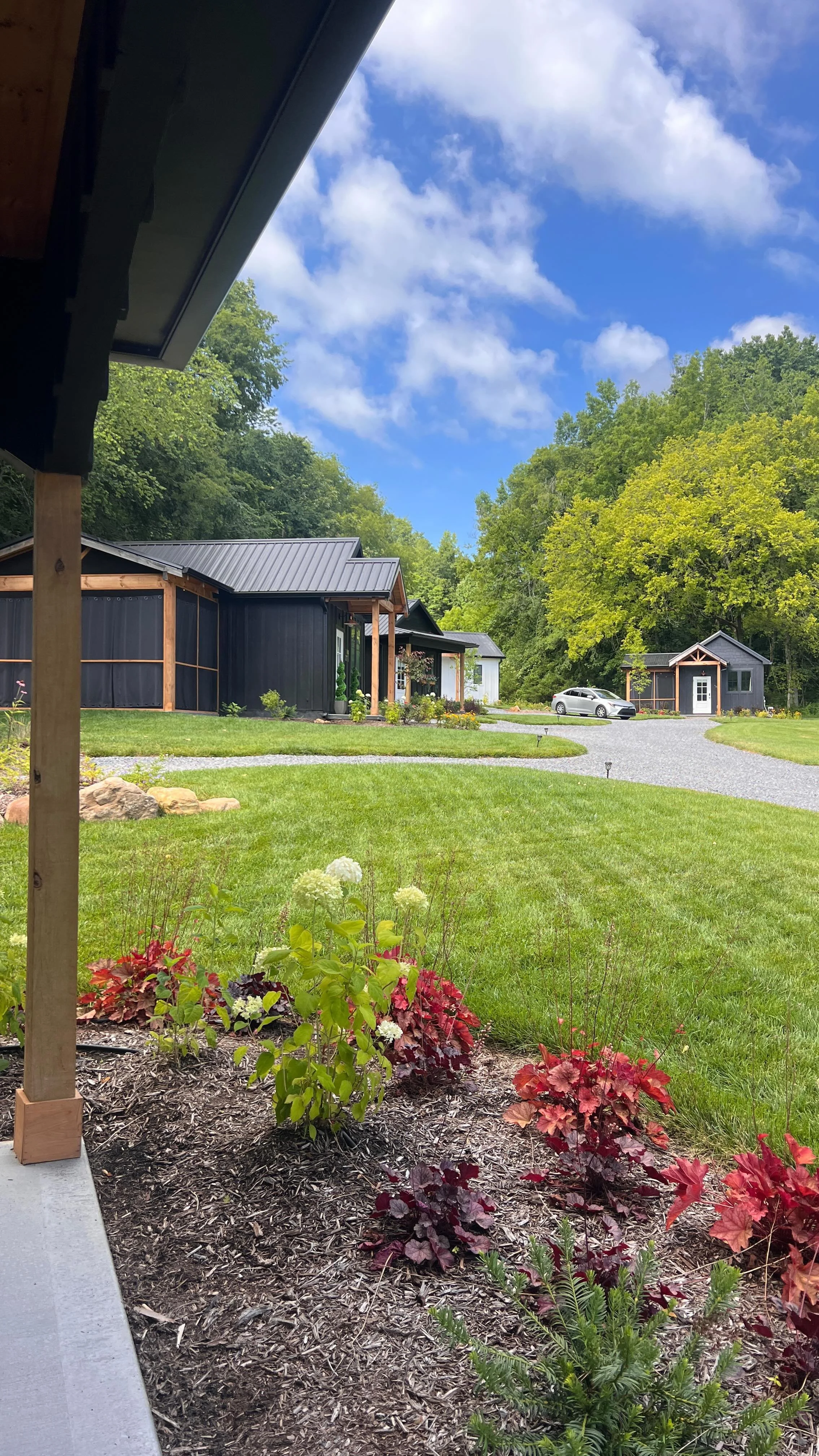 Anson Arbor Farm | Vacation Cottage Rentals Sevierville, TN