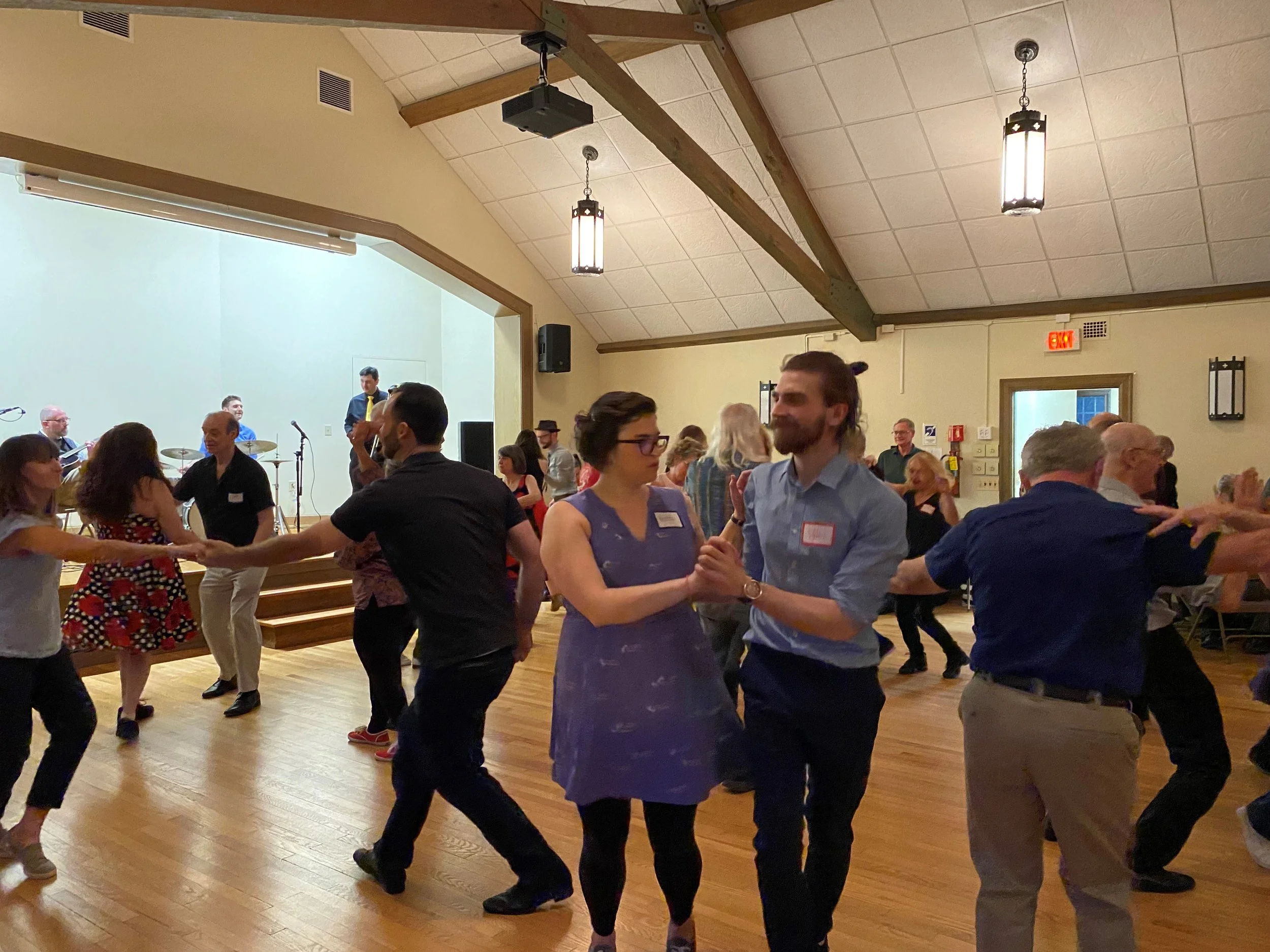 Thursday Nite Swing-In Dance