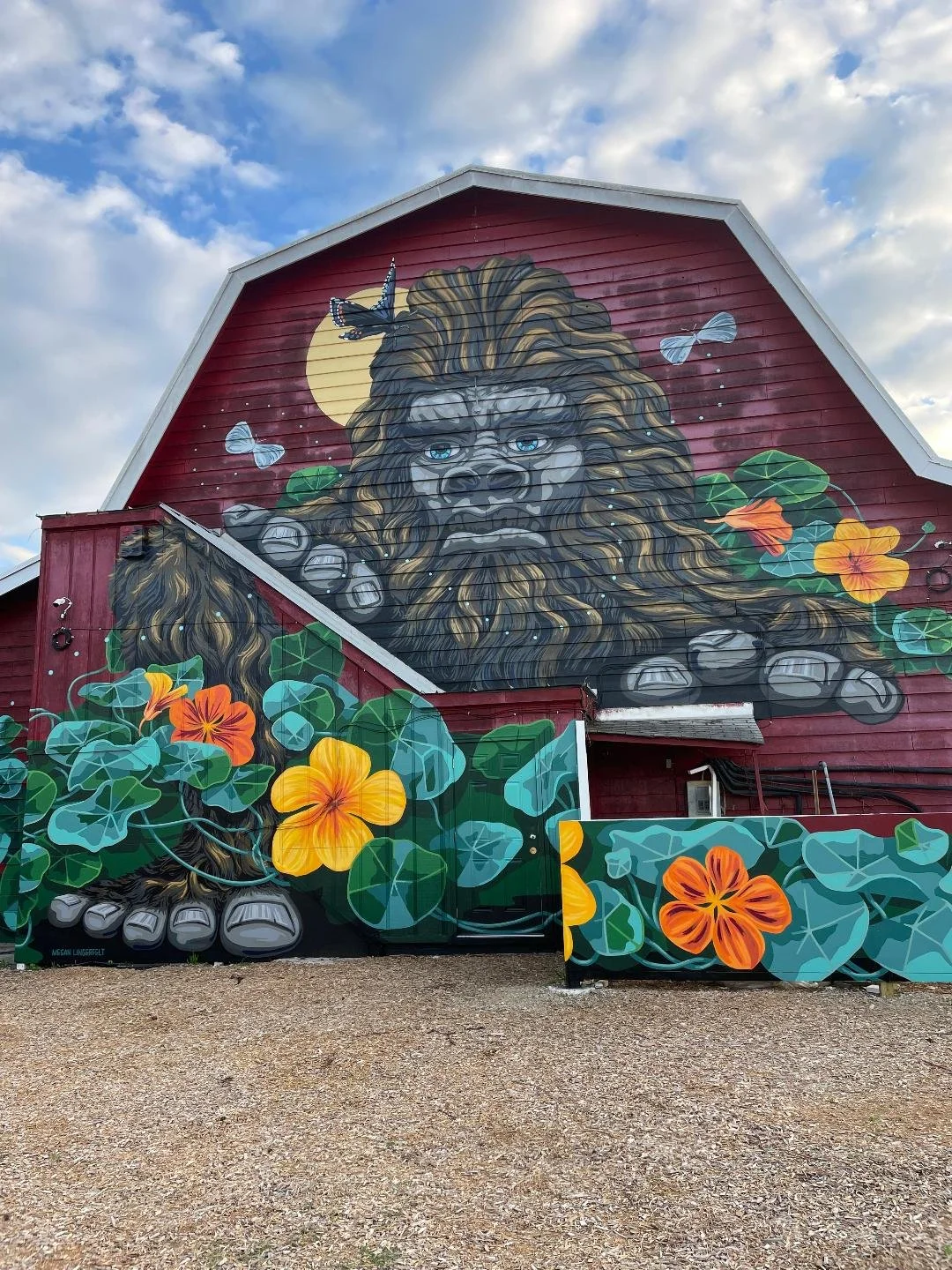 Meet the Artists — Country Barn