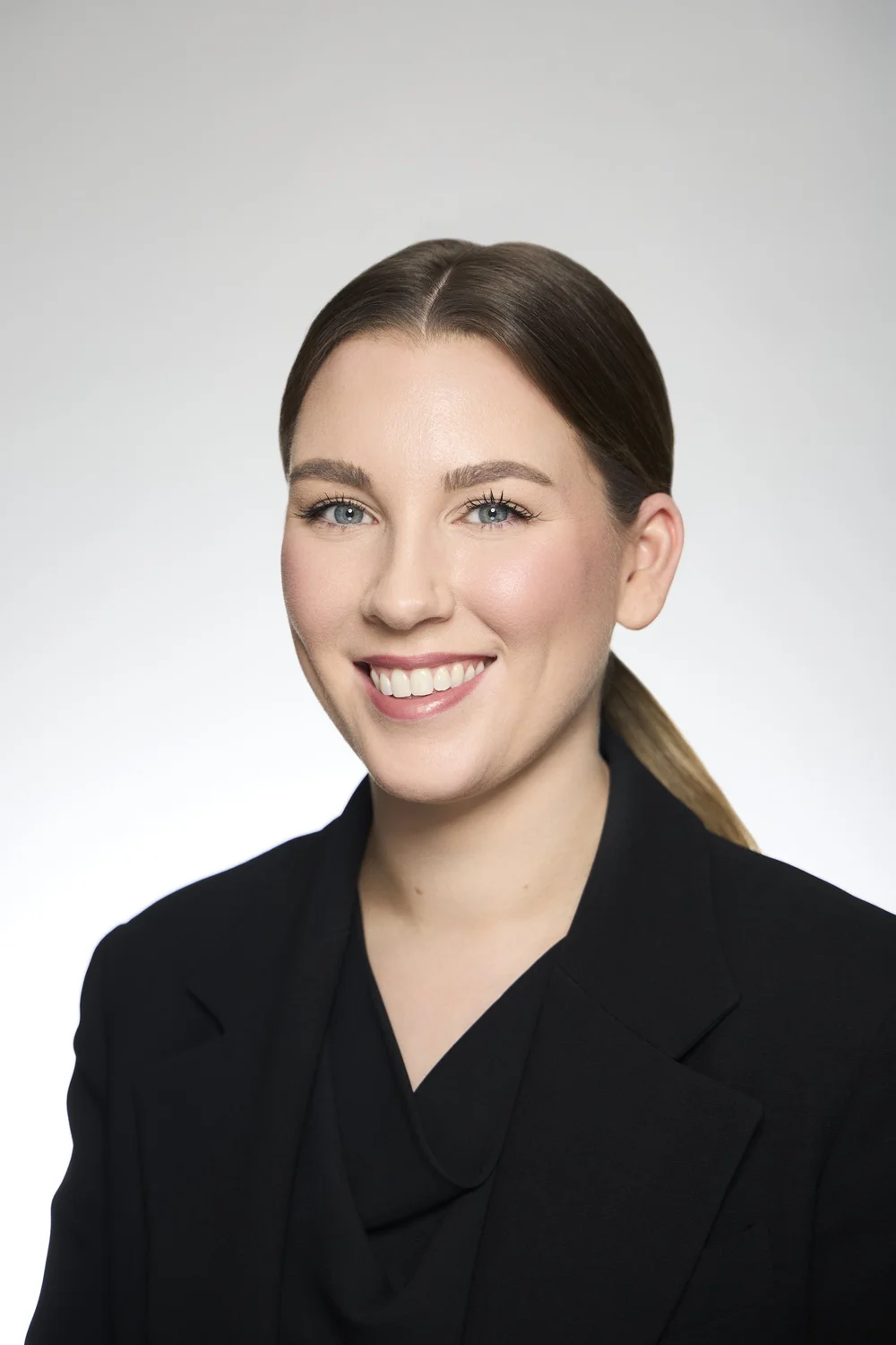 Miranda van Heuven — ELLIOTT JOHNSTON CHAMBERS