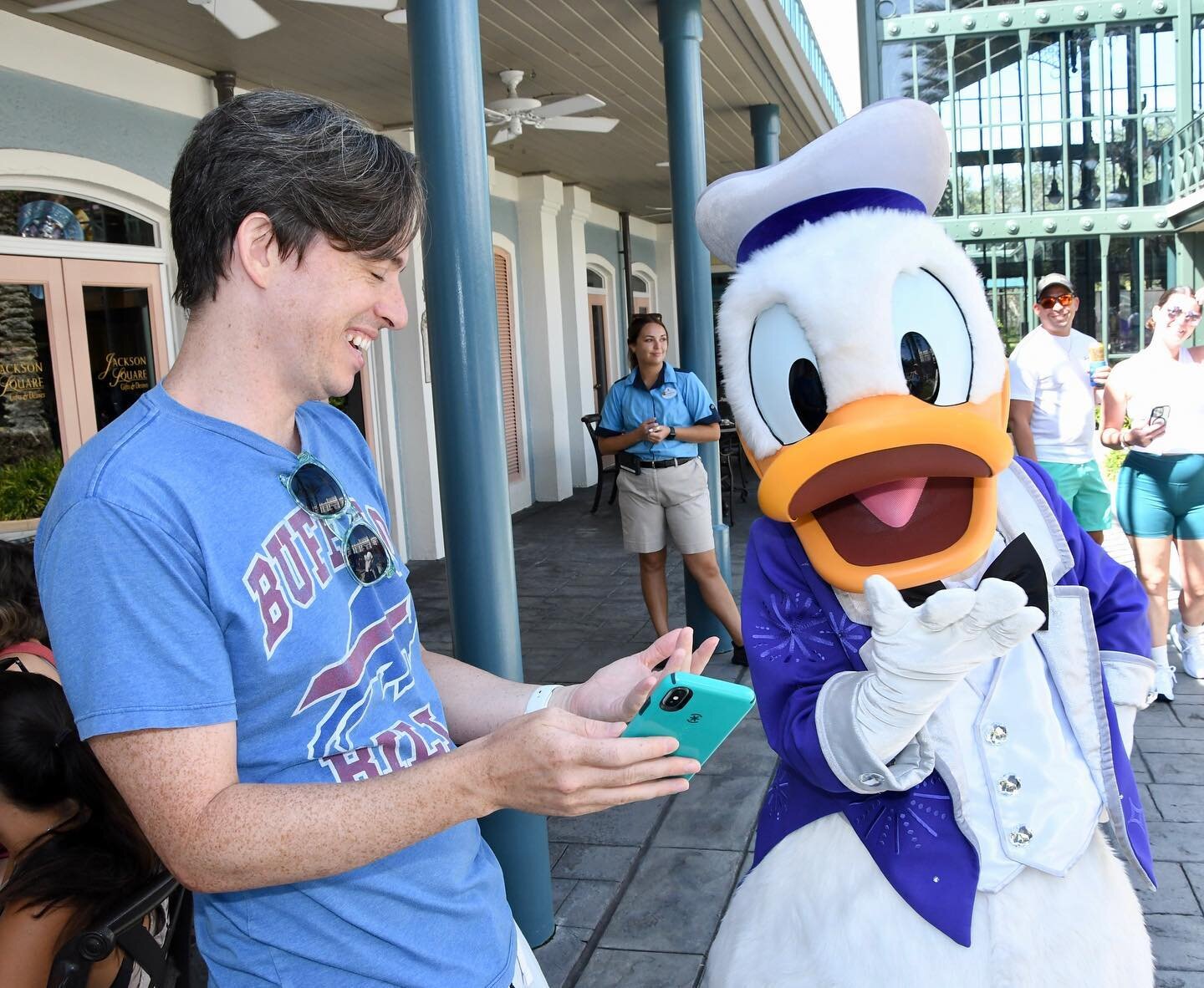 RAY CHENEZ countertenor