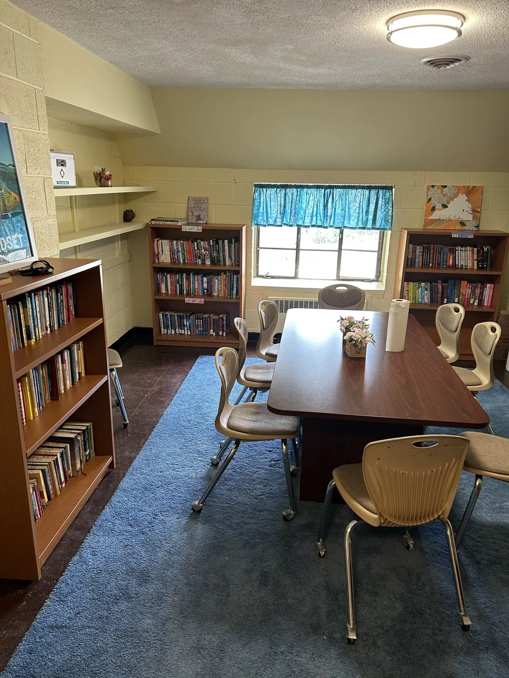 The School — Lifebridge Academy