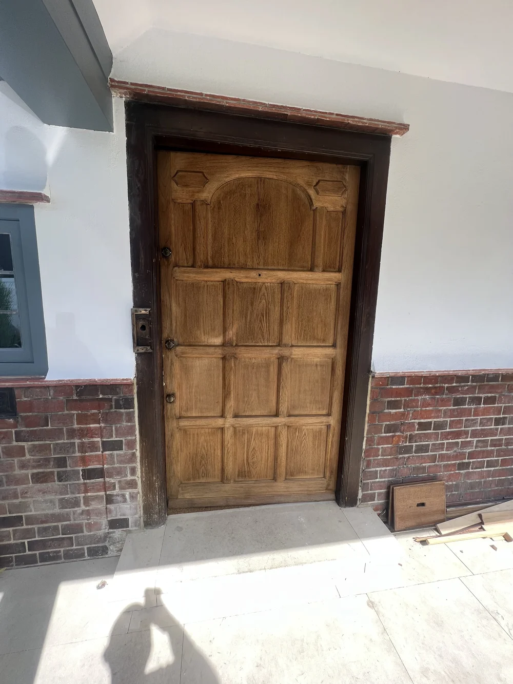 French polishing London, wood finishing Surrey, antique furniture ...
