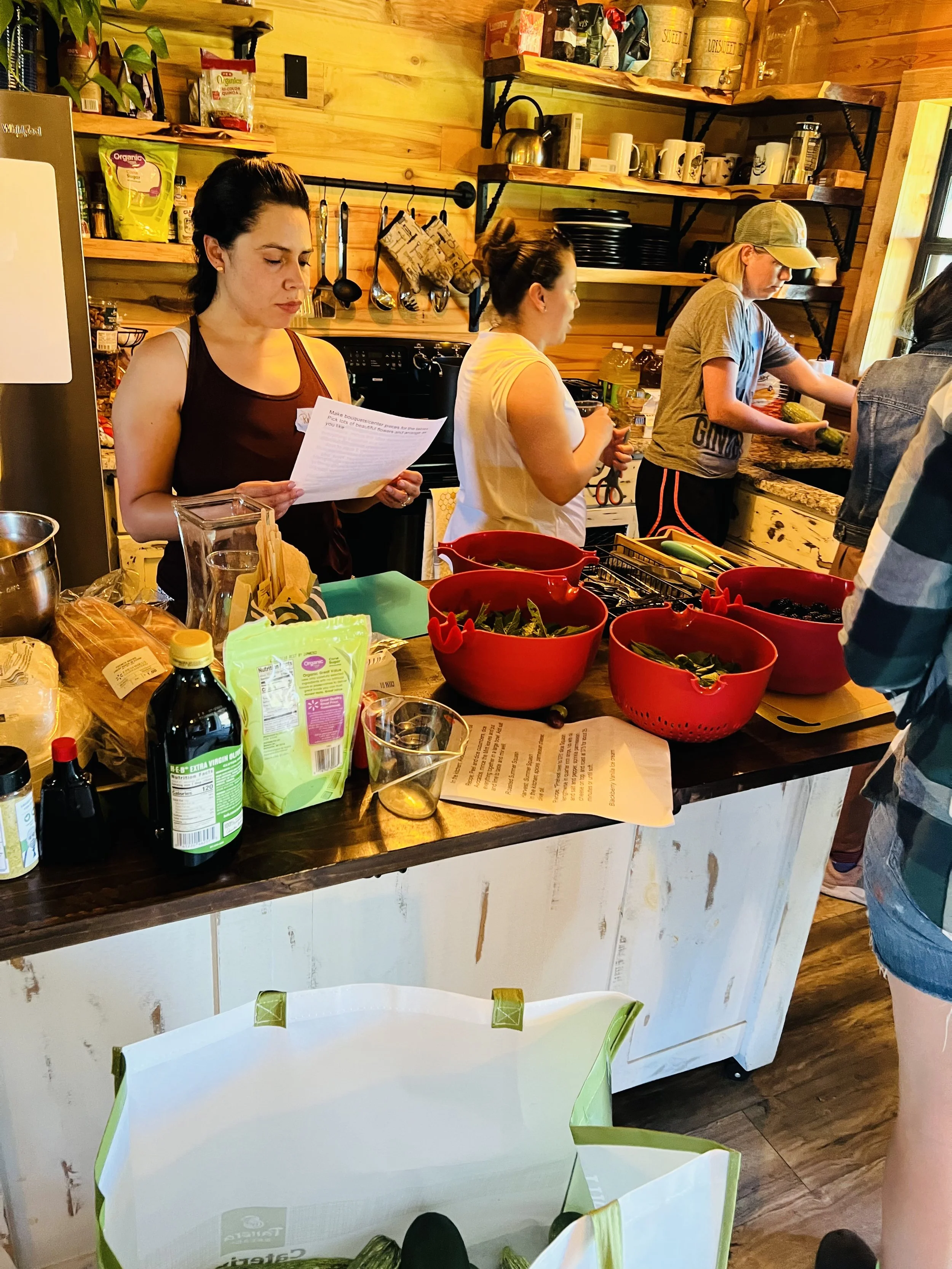 Nature-Based Programs | Casa De Miel
