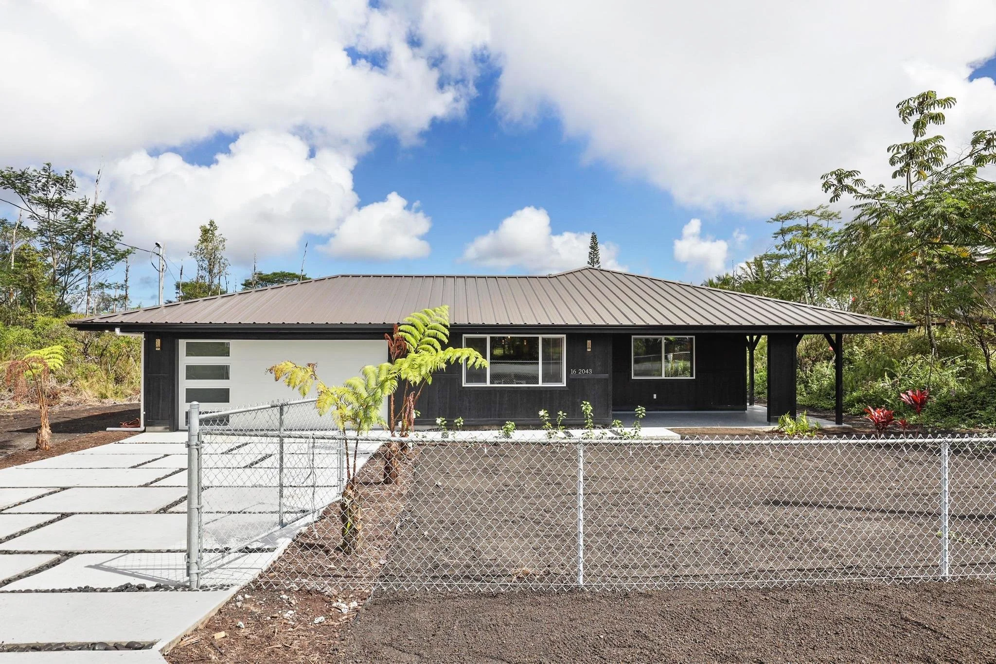 About — Max Gainz Inc.