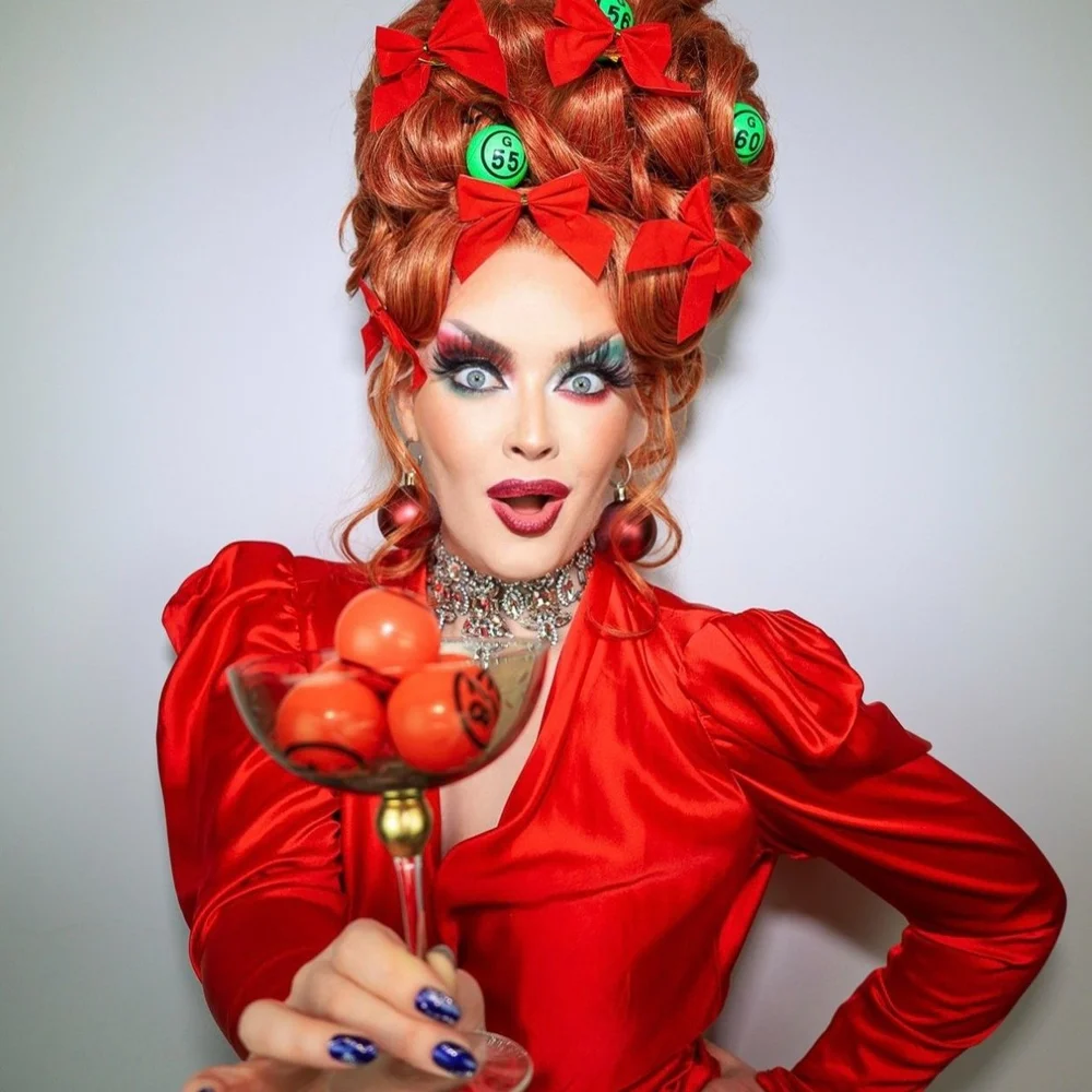 10 Experiences for Team Holiday Parties Without a Christmas Theme ...