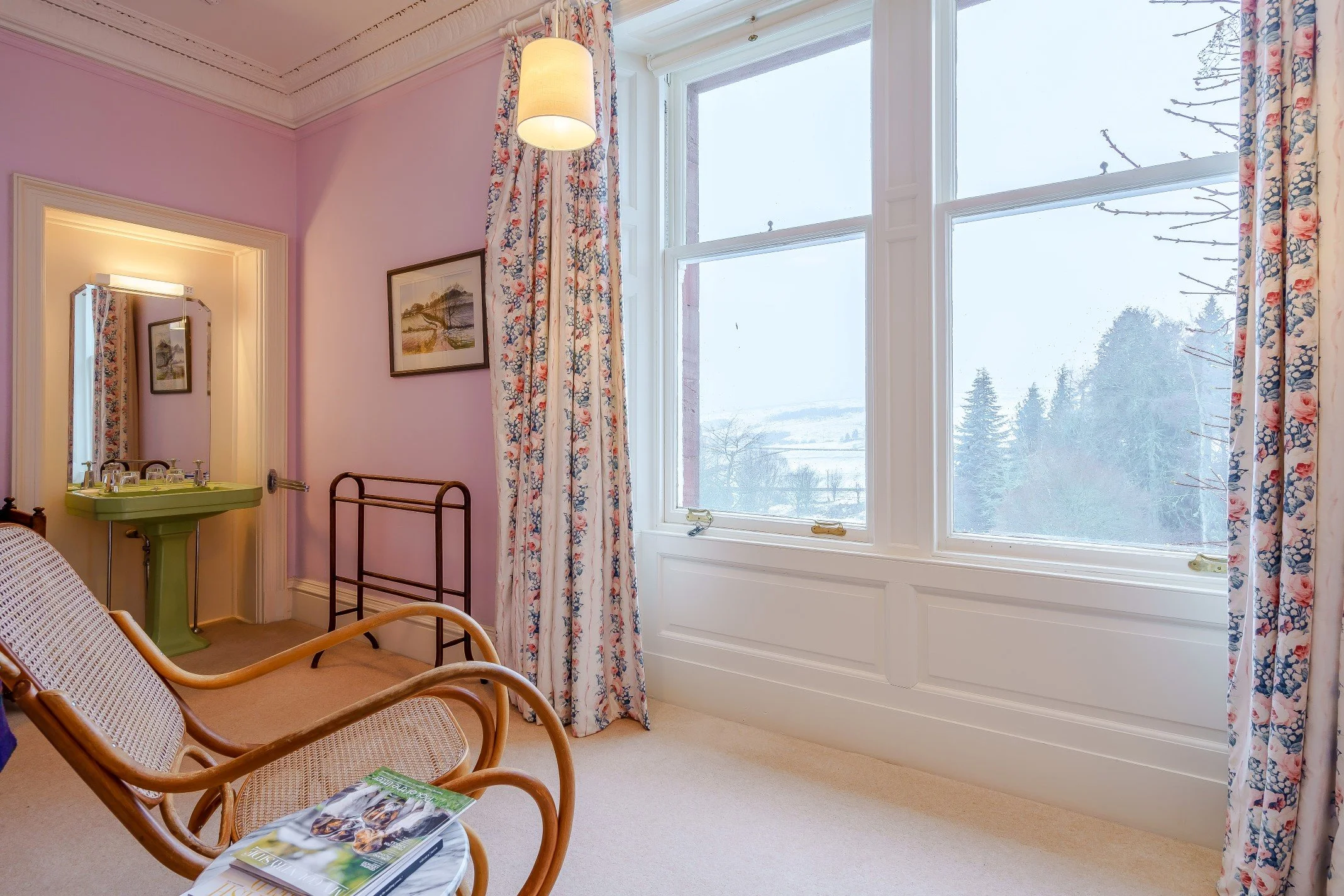 GALLERY — Persie House