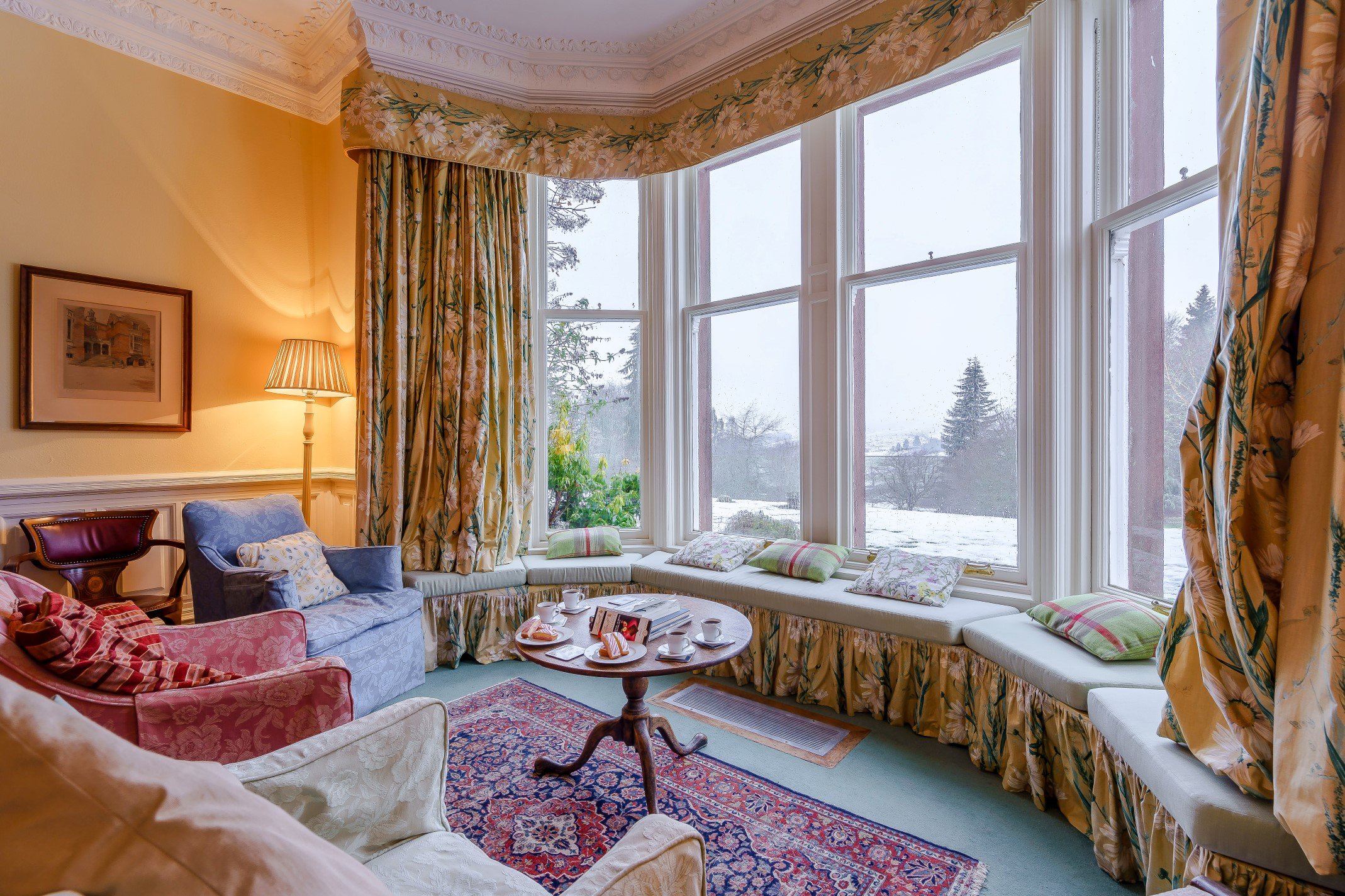 GALLERY — Persie House