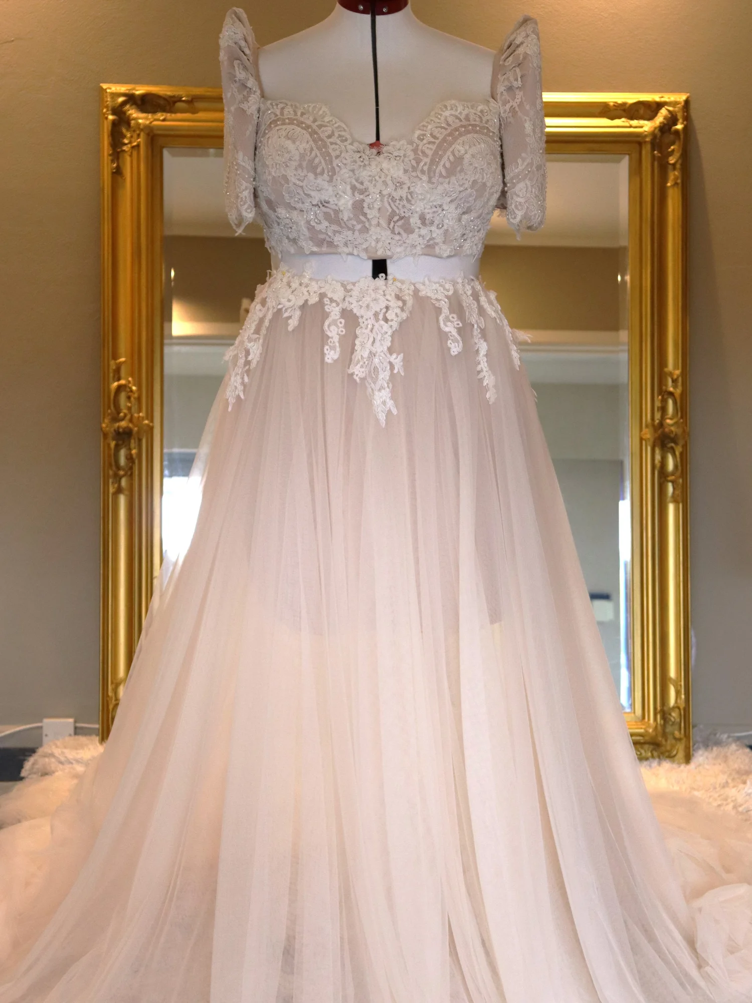 Maria Gabriela Couture