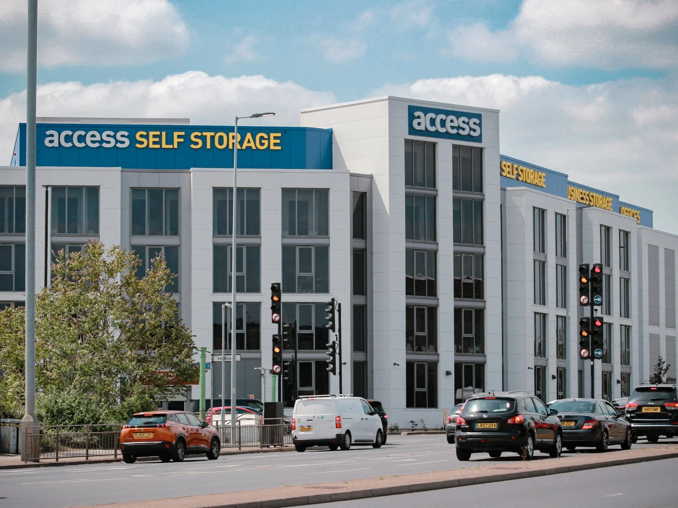 Matthew Allchurch Architects — Selected Works — Gillette Corner Storage