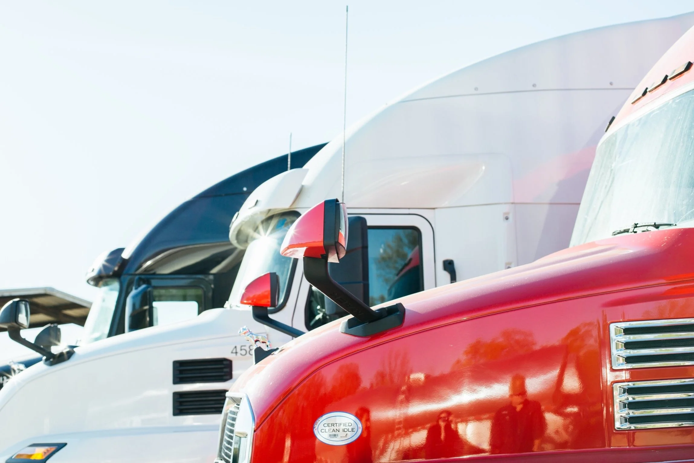 JLW Trucking Services — JLW Trucking