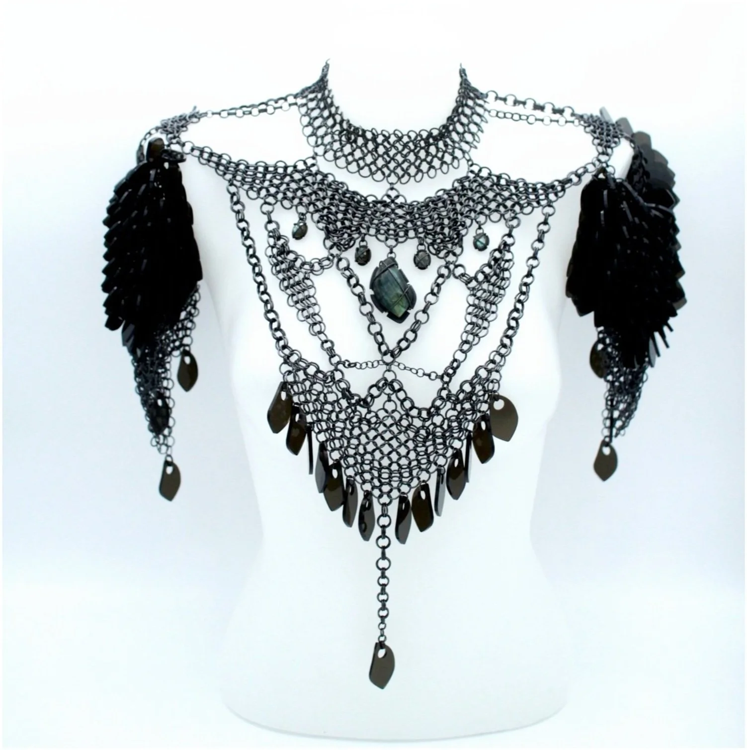 SNAG In Focus 2024: Morgan Davis — Queer Metalsmiths