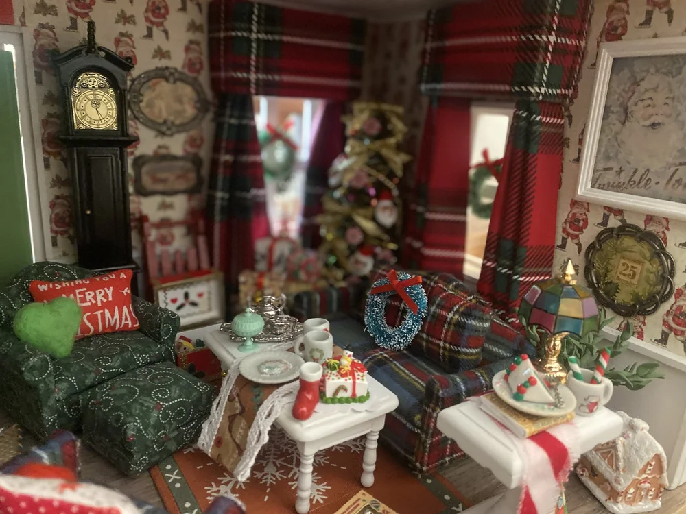 Little Catalog House Miniatures