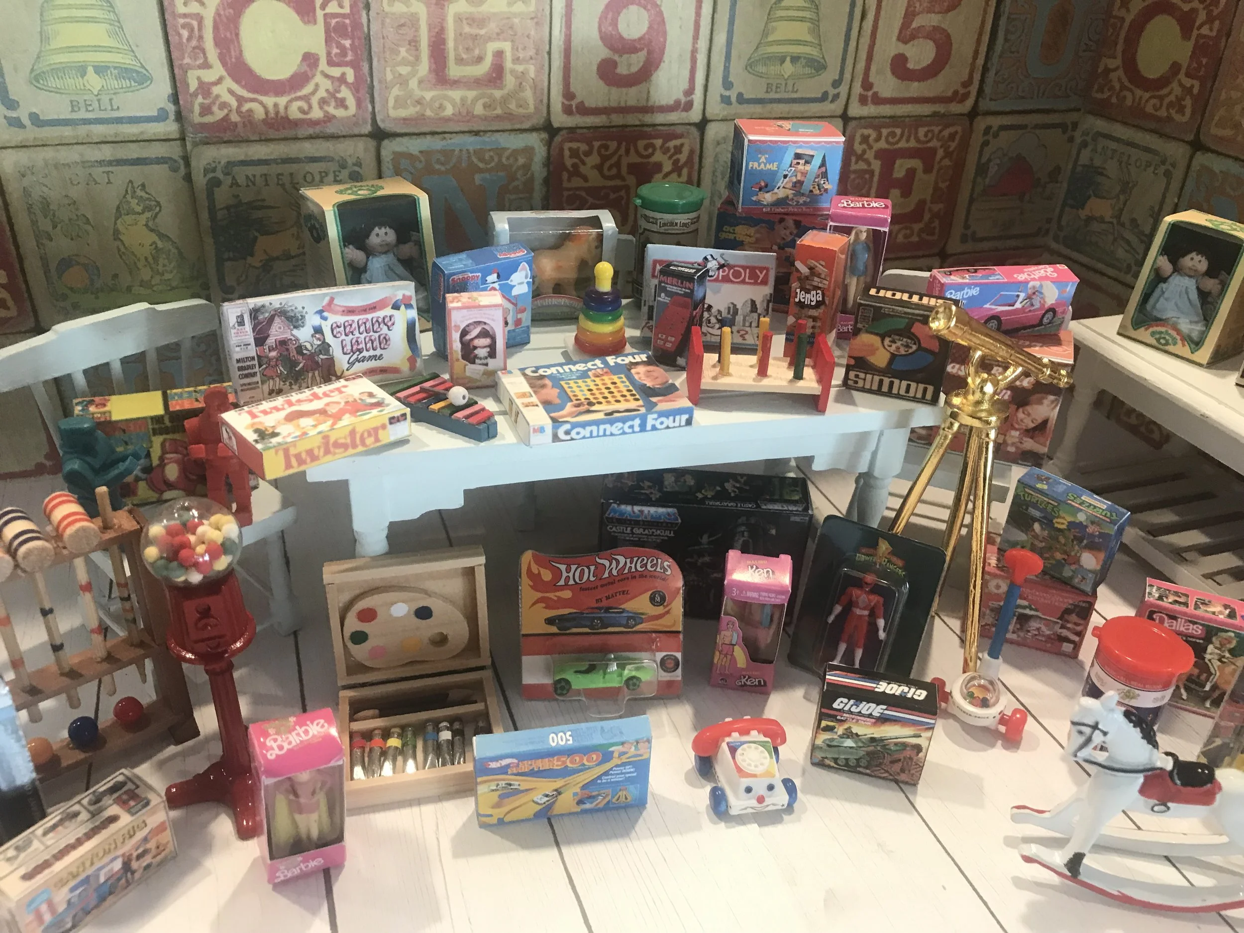 Little Catalog House Miniatures - Items for Dollhouse & 1:12 Accessories