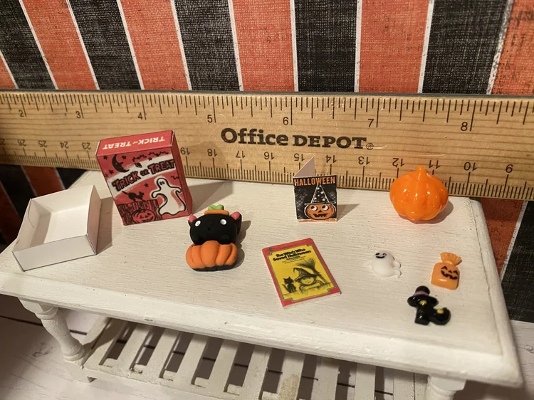 Little Catalog House Miniatures will make your Miniature Dreams come ...