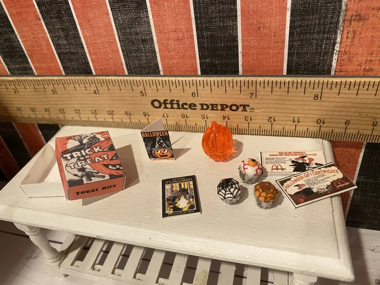 Little Catalog House Miniatures will make your Miniature Dreams come ...