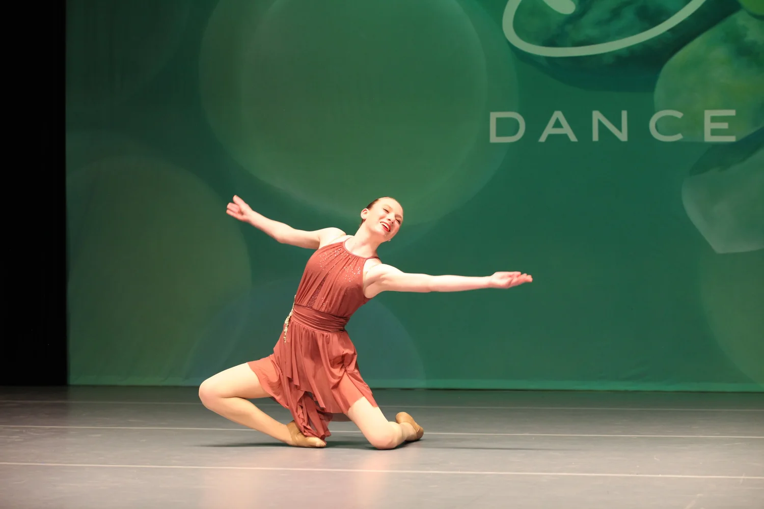 Bloom Dance Competition