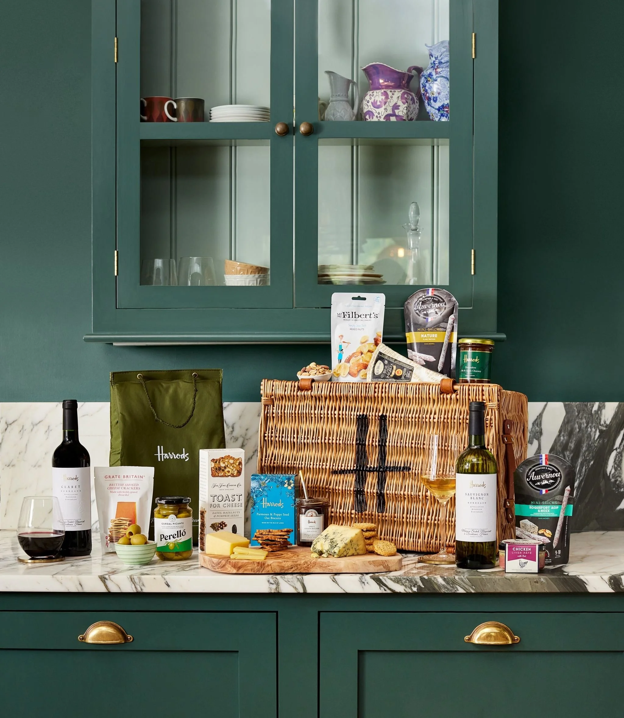 MY ULTIMATE CHRISTMAS GIFT GUIDE — Nicolas Fairford