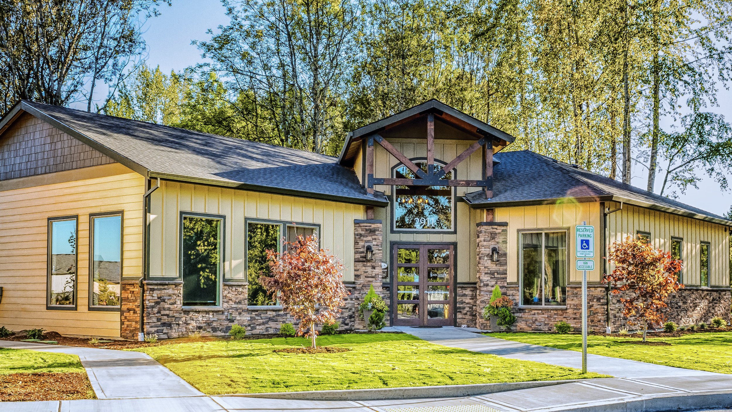 Arcadia Crossing Apartments