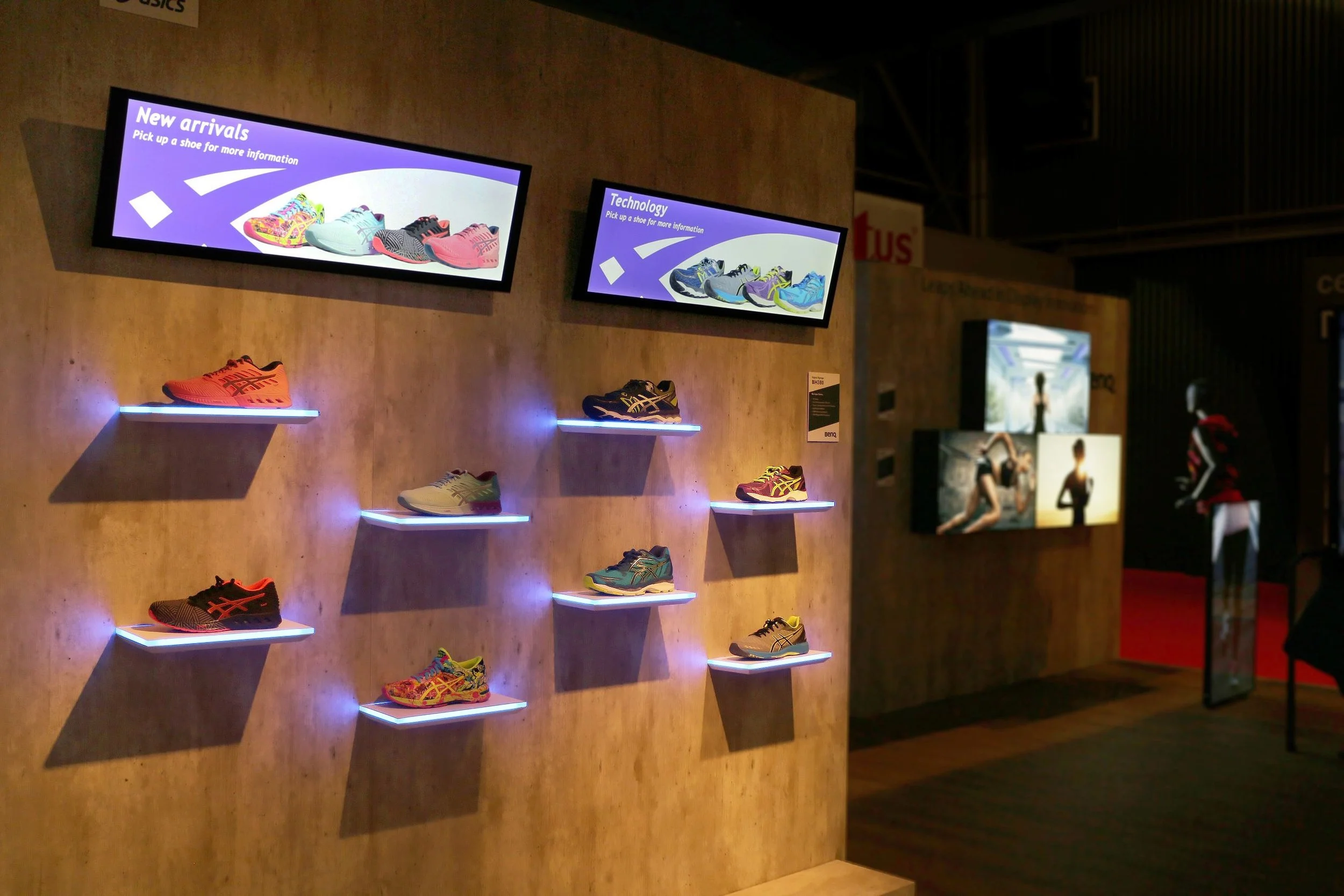 Digital Displays Ramp Up Retail Sales