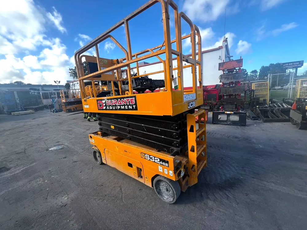 Used Construction Equipment | Low Hour Machines | Durante Equipment