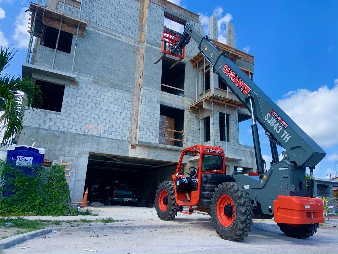 Telehandler Rental Services: Rent Quality Telehandlers in Miami & S ...