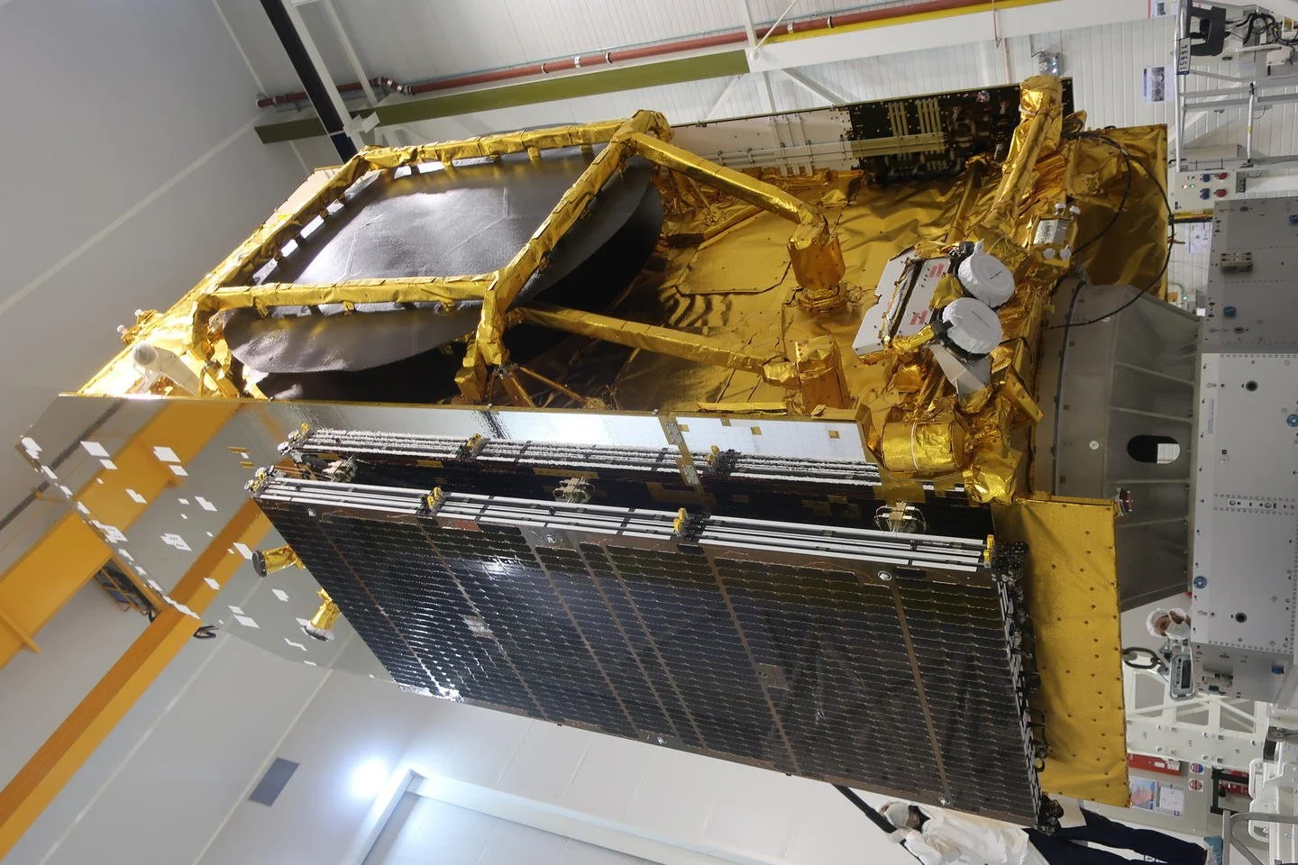 First Airbus Eurostar Neo satellite ready for shipment to launch site — Satcom.Digital