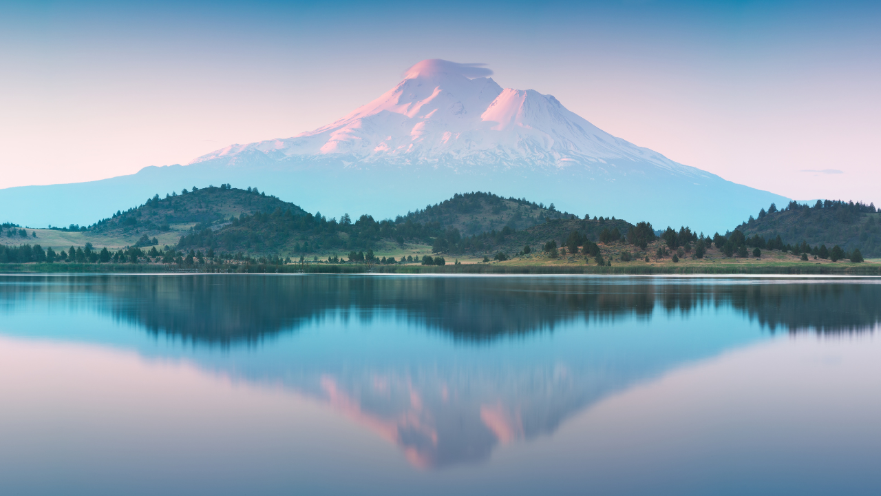 Shasta Donde Cielo y Tierra se encuentran — Afortunada Peregrina