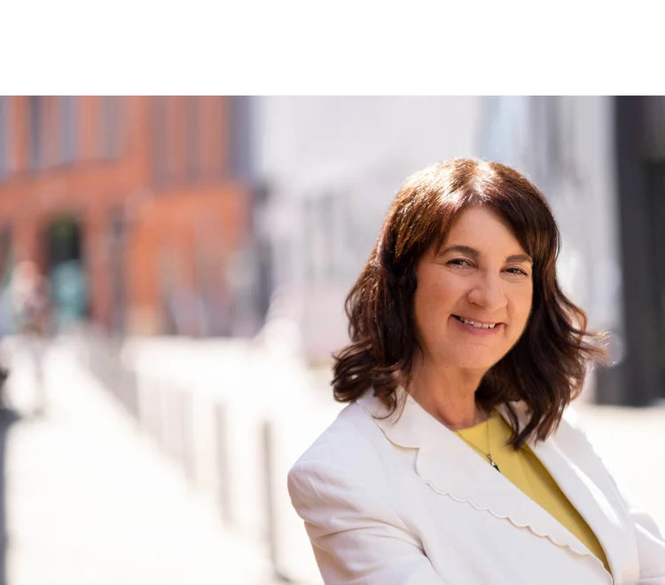 About Me — Judith Gershon Voiceover