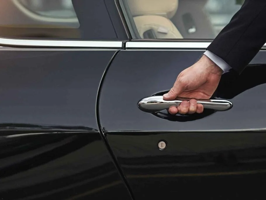 Luxury Executive Transportation | Royal Indy Services