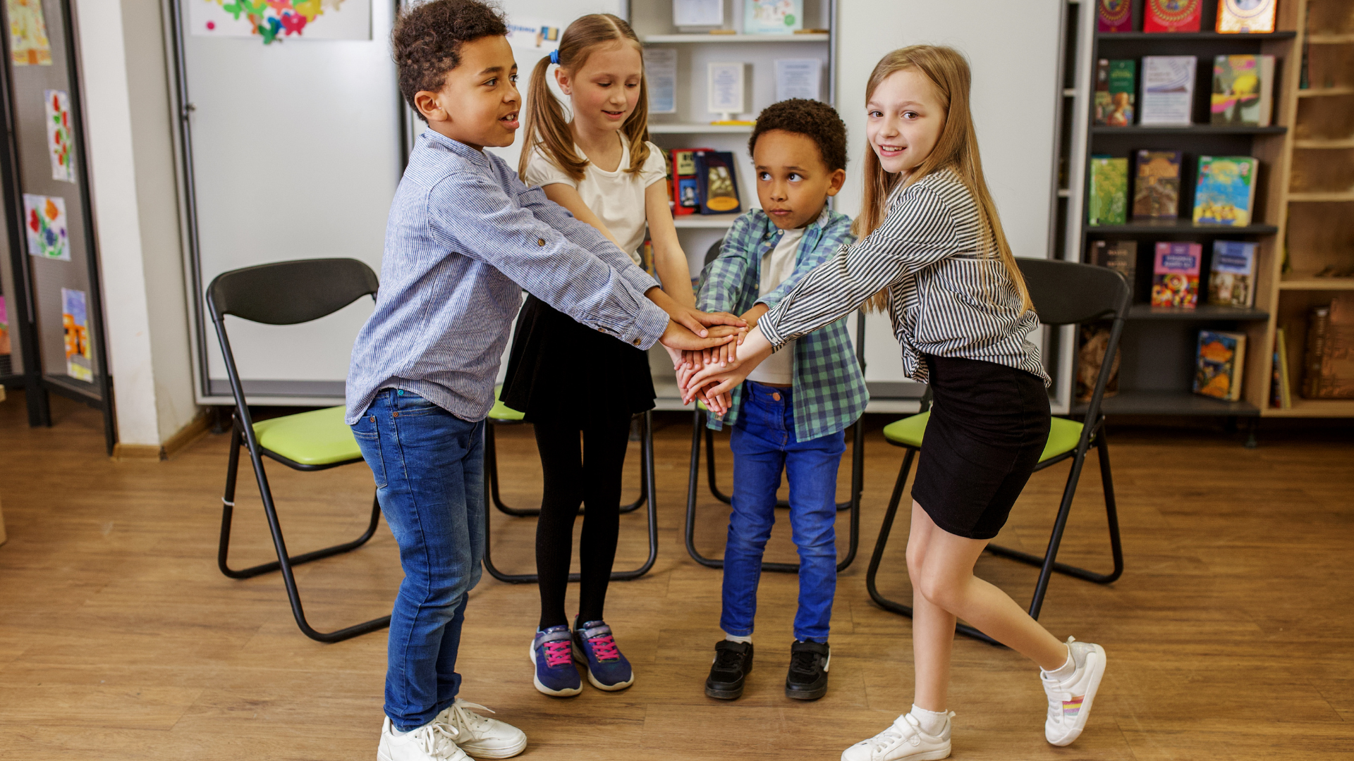 5 Important Social Skills to Teach Your Children