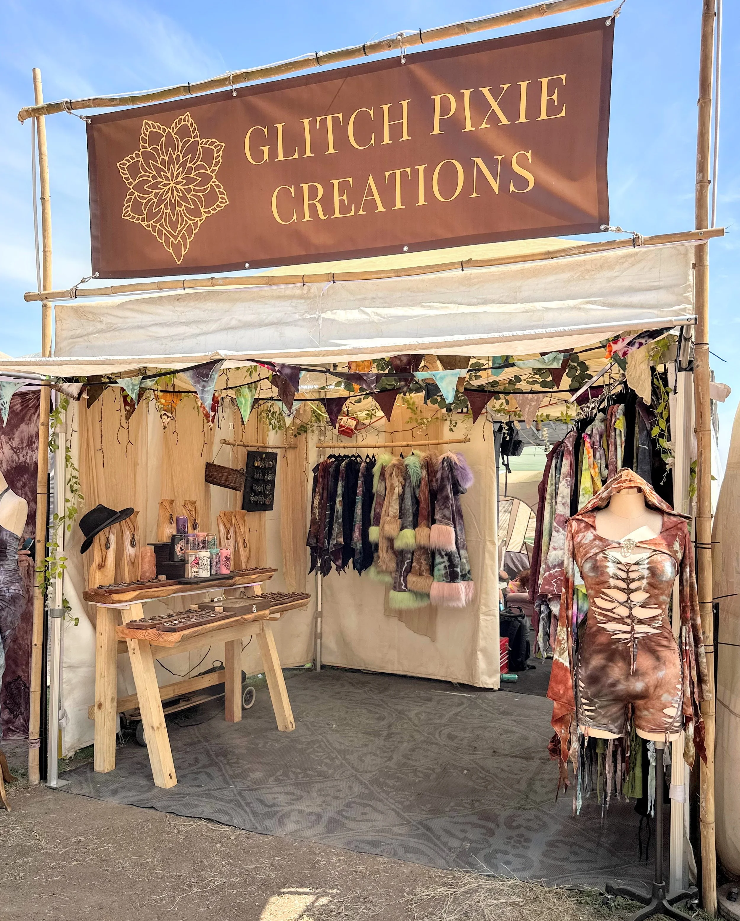 GLITCH PIXIE CREATIONS