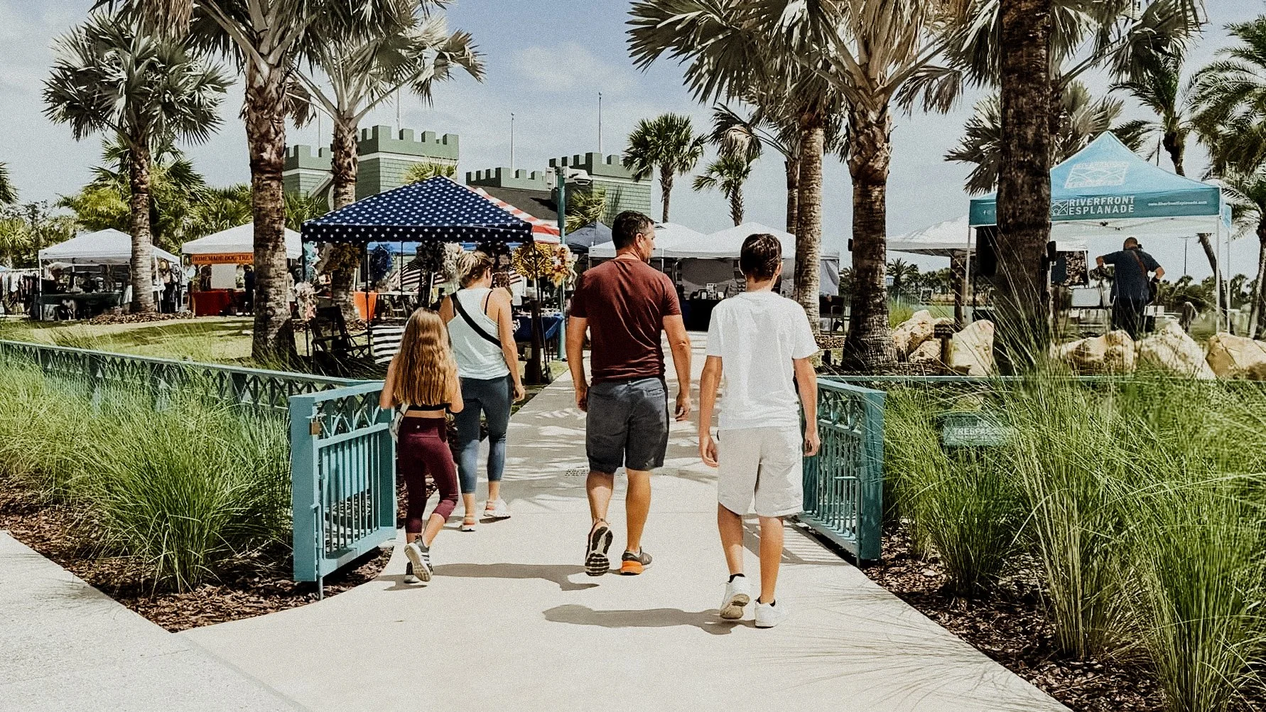 VISIT THE MARKET — Riverfront Esplanade