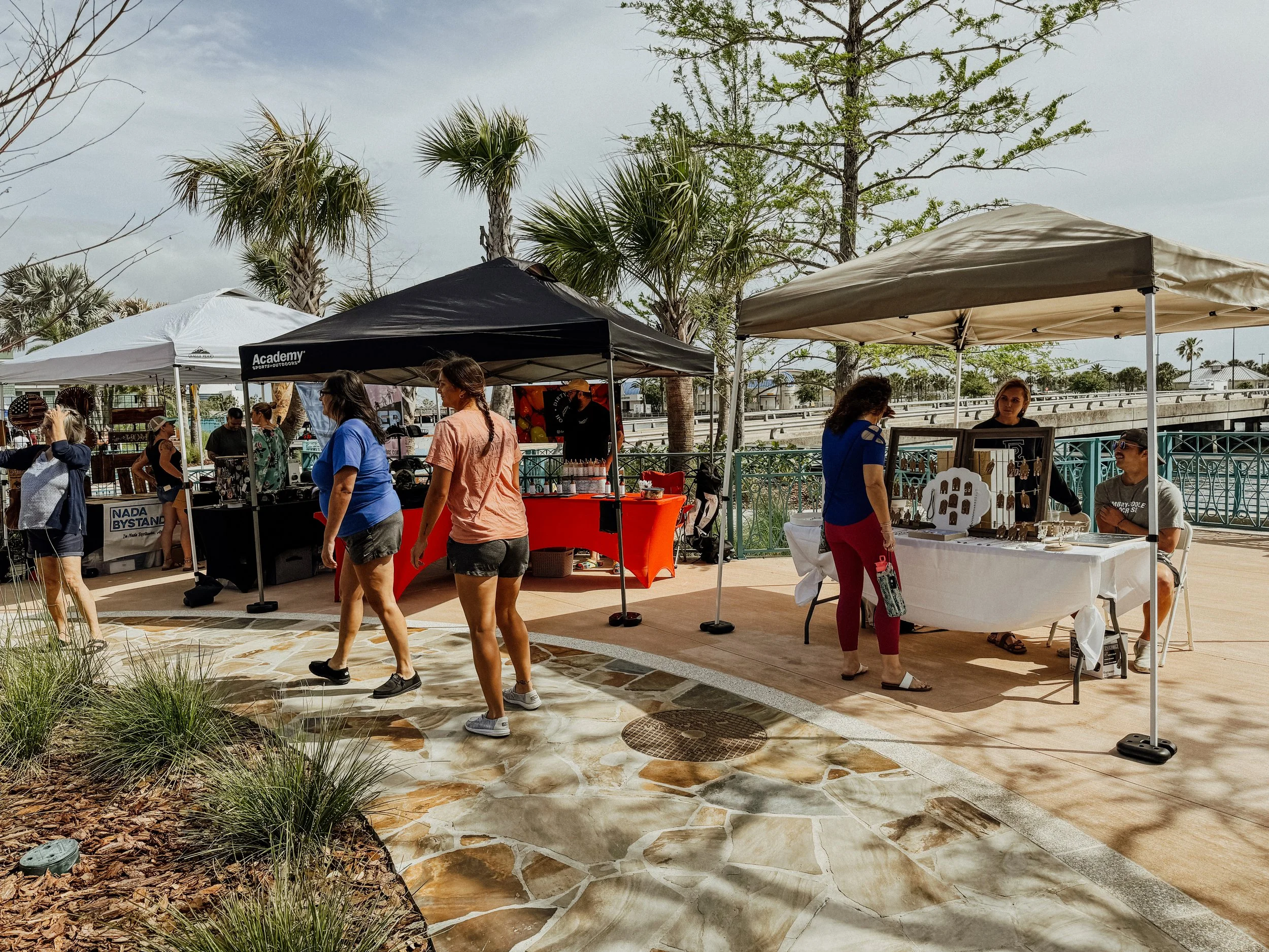 VISIT THE MARKET — Riverfront Esplanade