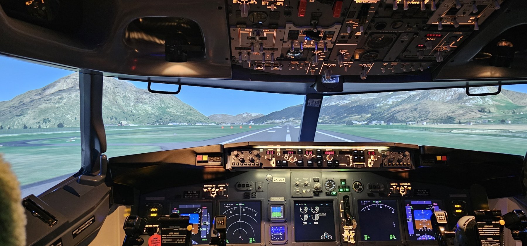 JETEX – Mike Pero’s B737 Flight Simulator — Pauwels Flying Scholarship